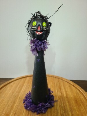 RARE Seasons Gone By JHP Artist Signed Paper Mache Cat On Stick In ...