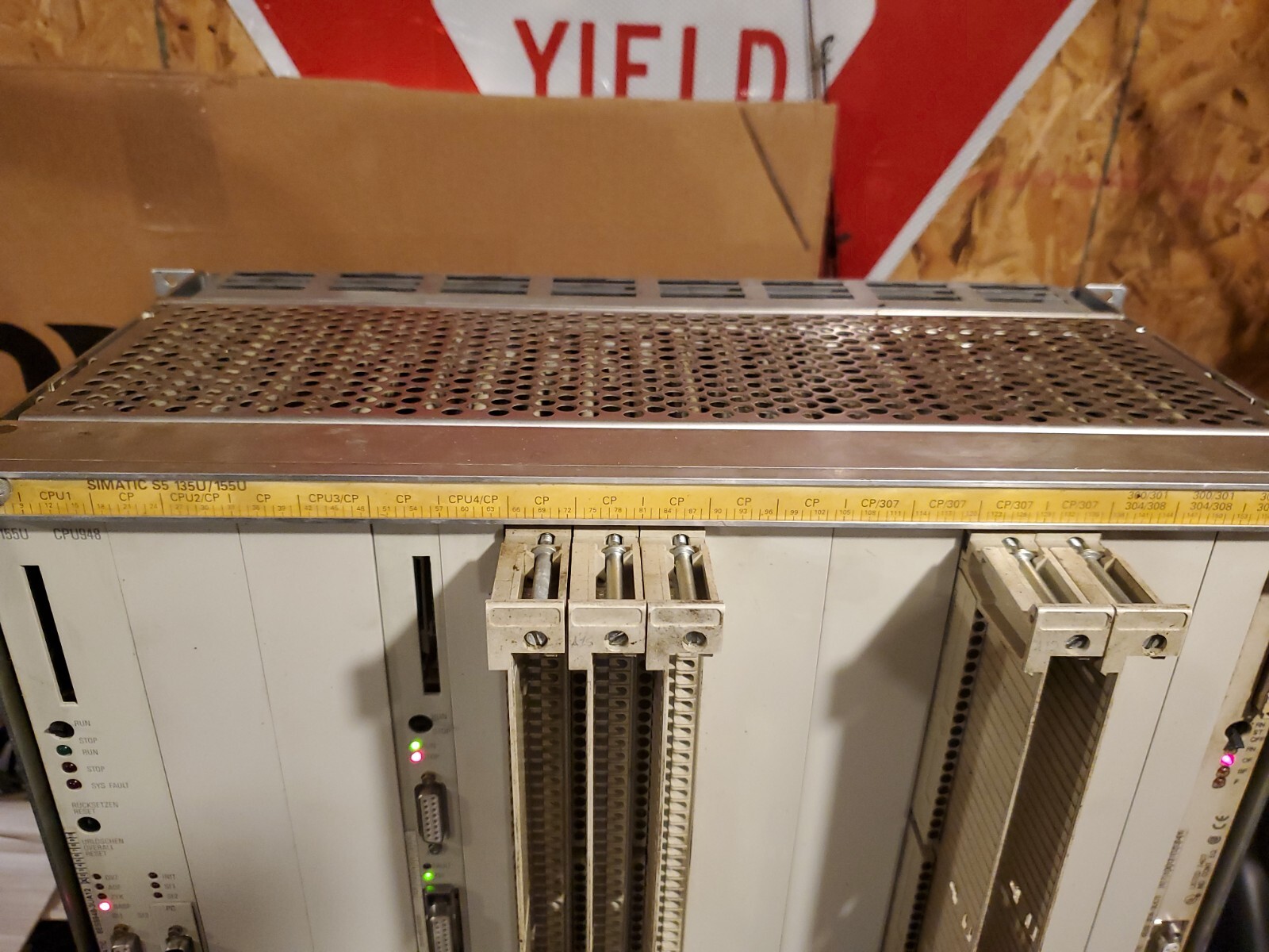 SIEMENS SIMATIC S5 RACK 6ES5948-3UA12, I/O CARDS, 6ES5188-3UA12, 6ES5 ...