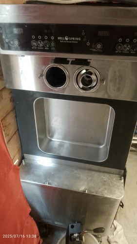 Well Spring Soft serve ice Cream Machine. Mr Whippy Machine | eBay UK