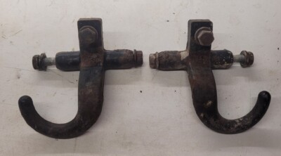 Front Tow Hooks Set OEM Chevrolet Silverado Tahoe GMC Yukon Sierra 1999 ...