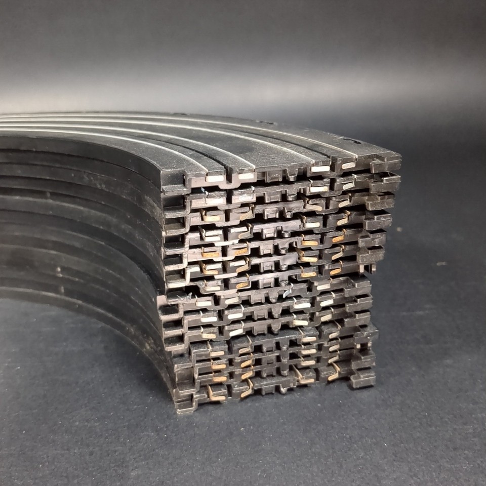 Aurora AFX 2519 14 pcs 9” Radius 1/4 Circle Curve Track Slot Car 1970's ...