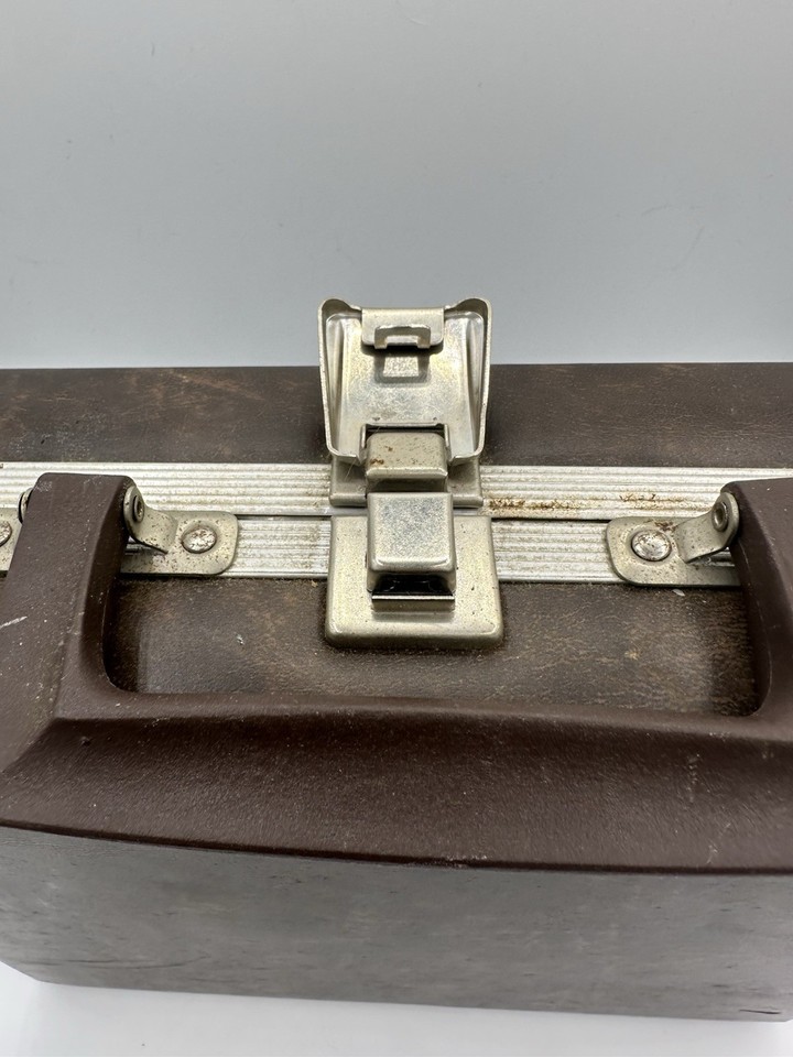 VTG Cassette Tape Storage Carry Case Carries 16 + Lot of Rock Pop ...