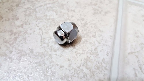 nissan infinity tire lug nut 40224-V5510 40224V5510 40224-ZN50A ...