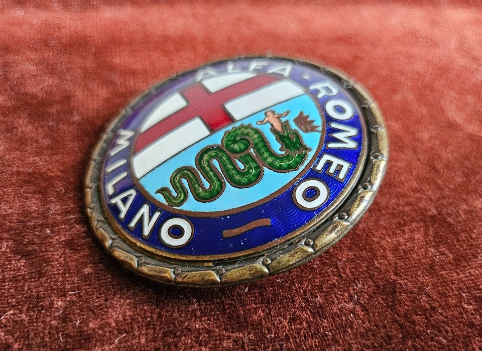 VINTAGE ENAMEL AUTOMOBILE RADIATOR CAR EMBLEM / BADGE # ALFA ROMEO ...