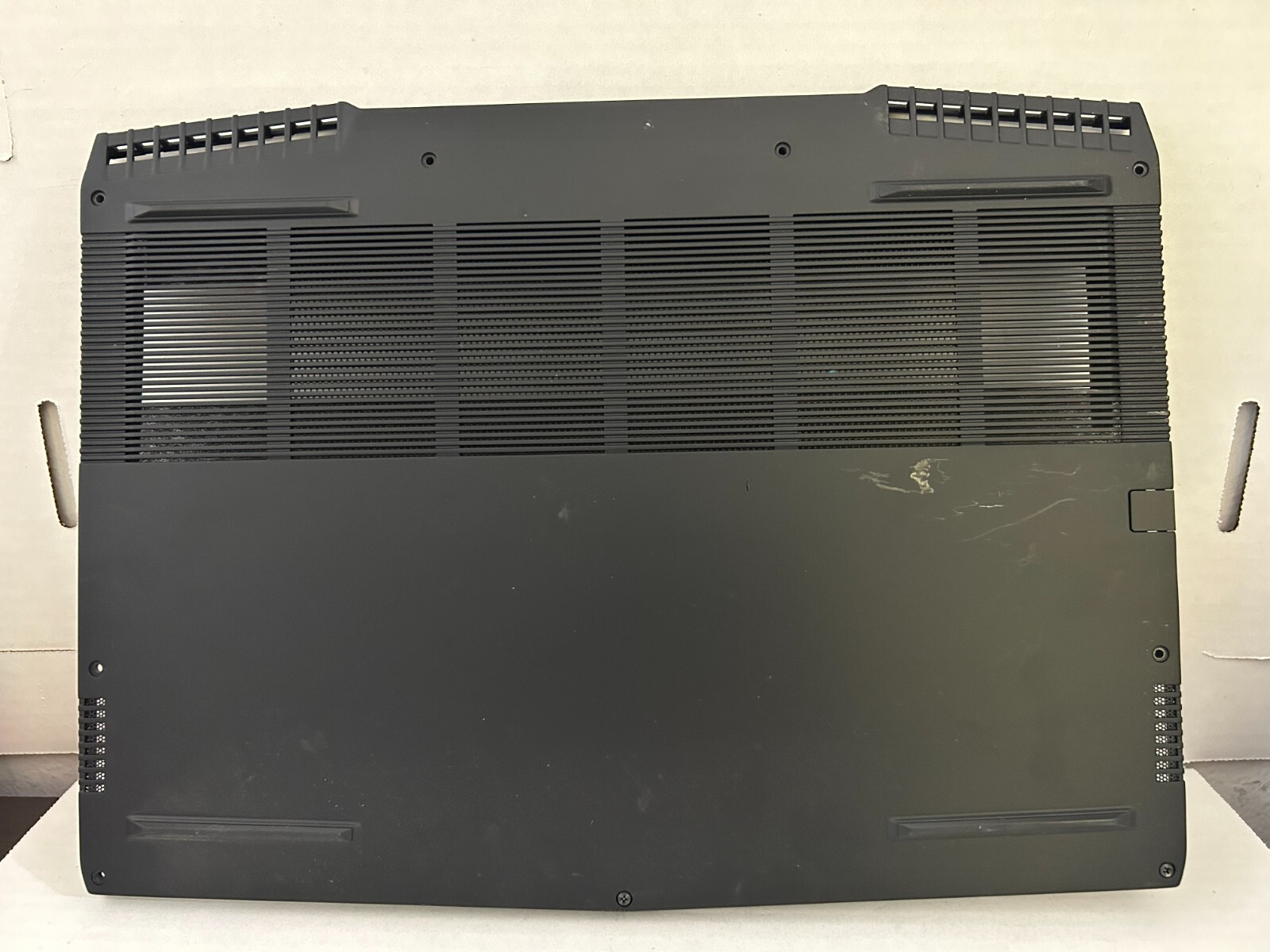 Genuine OEM Dell Alienware M15 Laptop Bottom Base Case Lower Cover ...