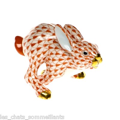 HEREND, FLEEING BUNNY / RABBIT PORCELAIN FIGURINE, RUST FISHNET ...