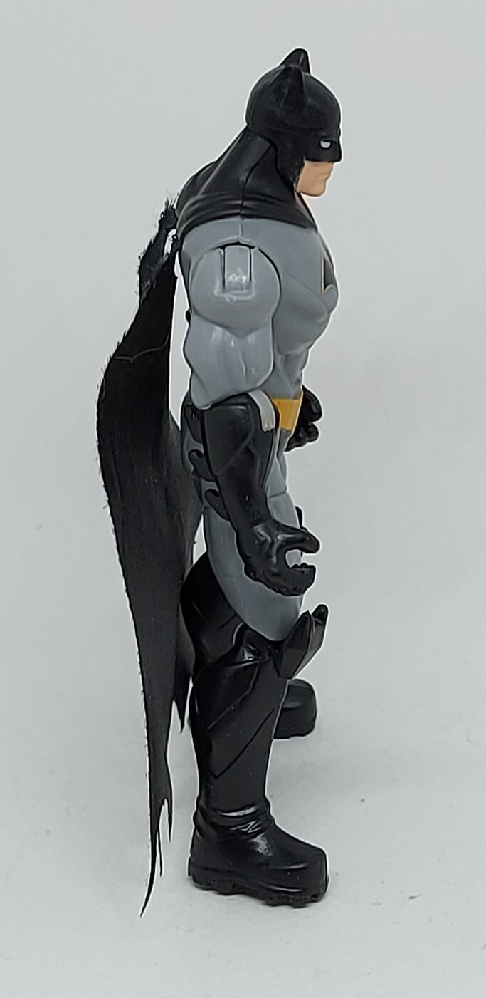 DC Comics Spin Master BATMAN Black Emblem Gray Suit Rebirth 4" Loose ...