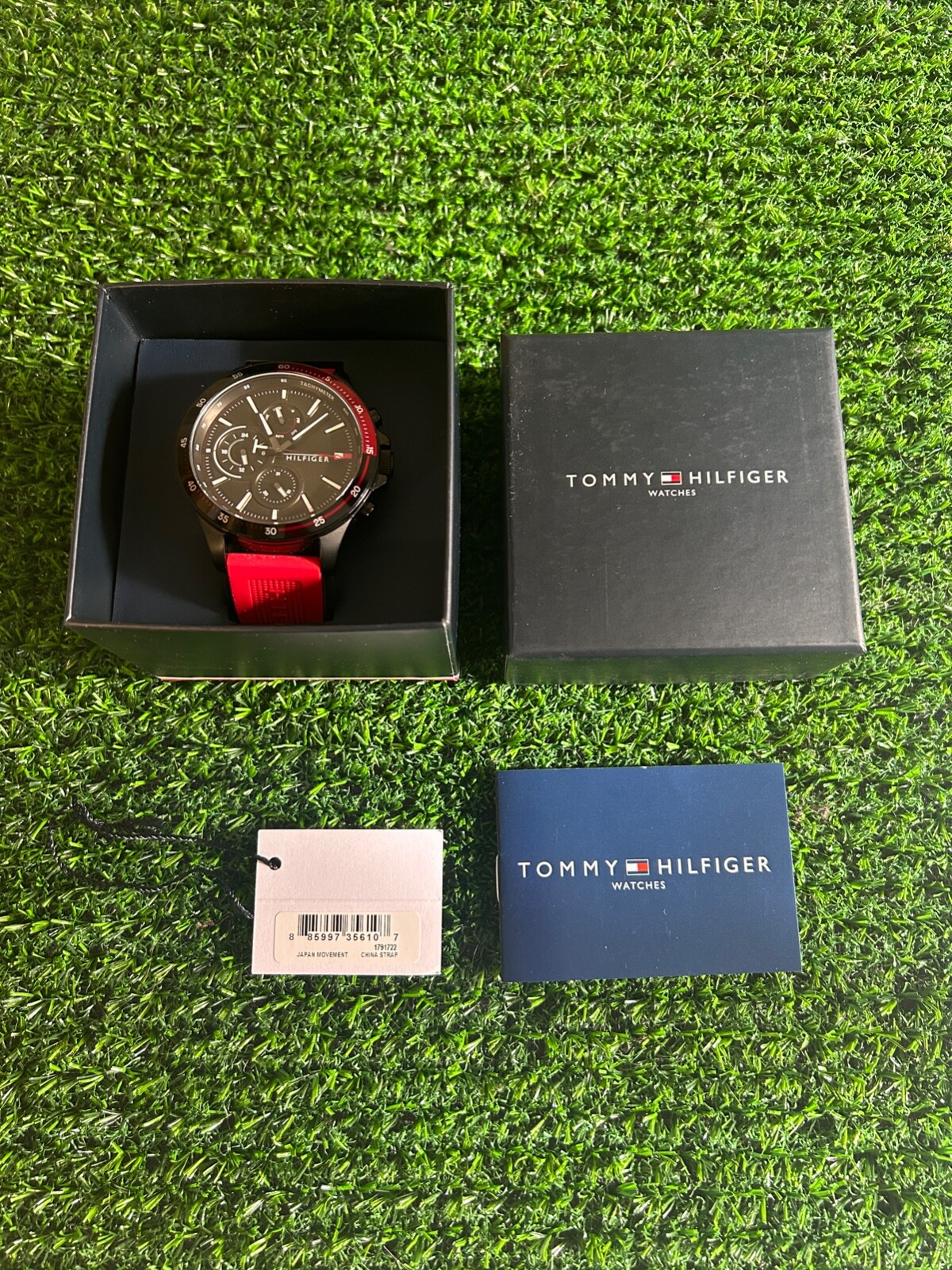 Tommy Hilfiger 1791722 46mm Stainless Steel Black Case with Rubber Red ...