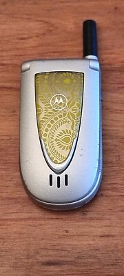 Vintage Retro Motorola V-Series 66 Folding Flip Mobile Phone | Used ...