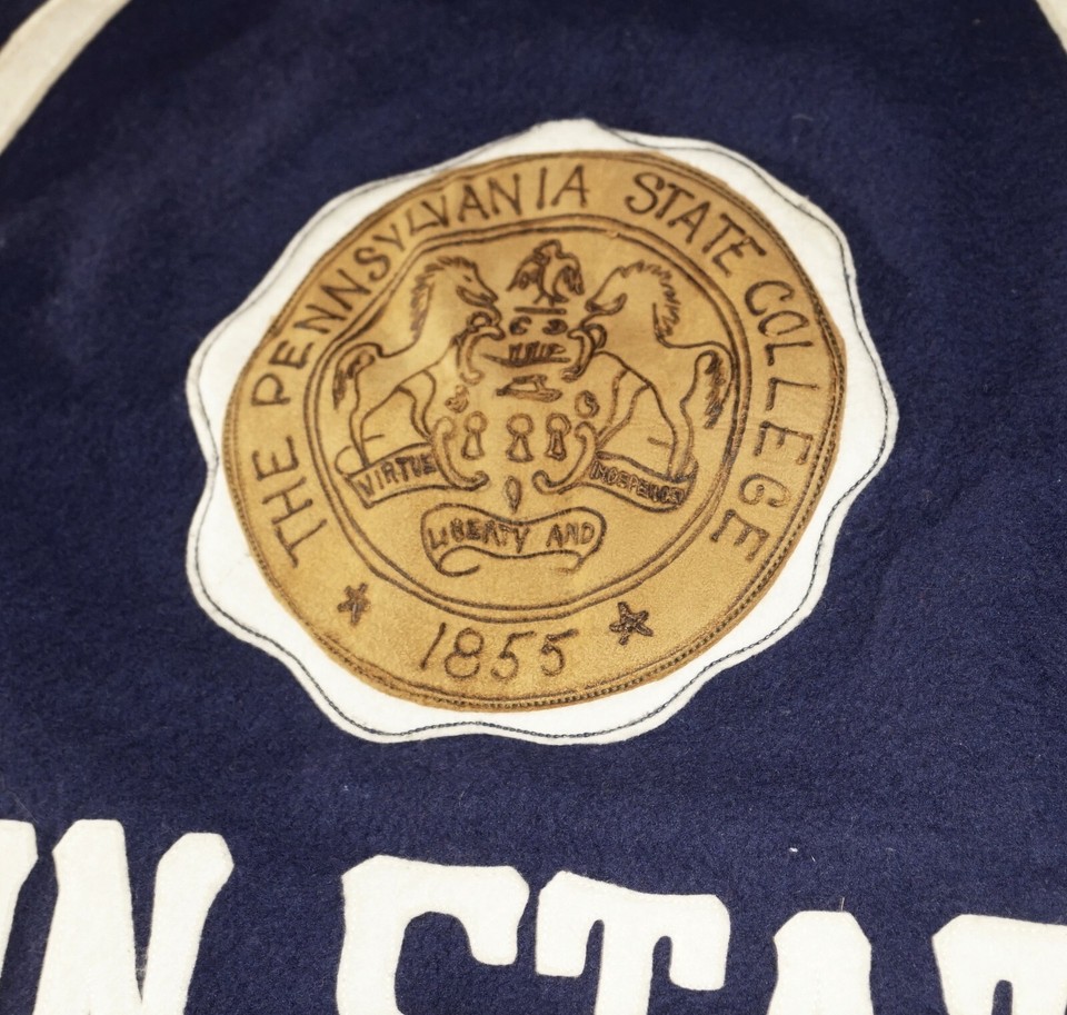EARLY 1900S PENN STATE UNUSUAL COLLEGE FELT & LEATHER PENNANT SEWN-ON ...