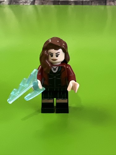 LEGO Scarlet Witch Minifigure - 76031 Marvel Avengers (Wanda Maximoff ...