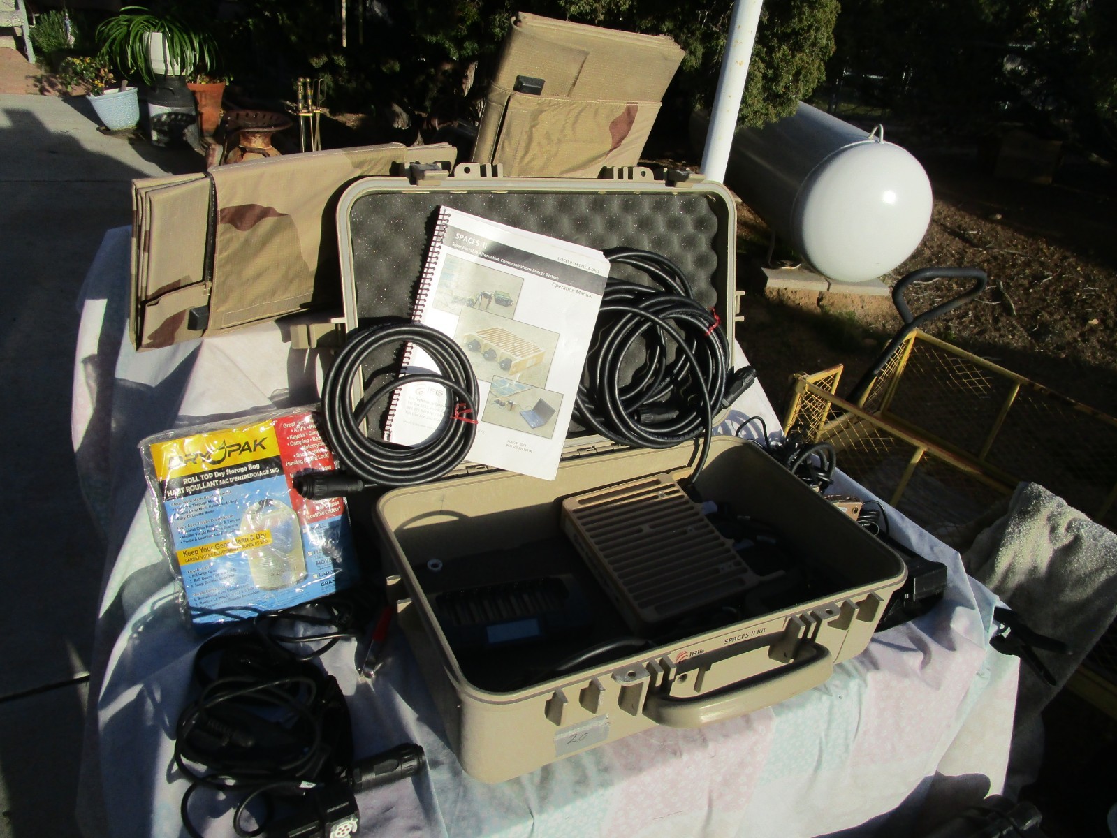 Iris Technology SPACES II Kit USMC Military Portable Solar Energy Field ...