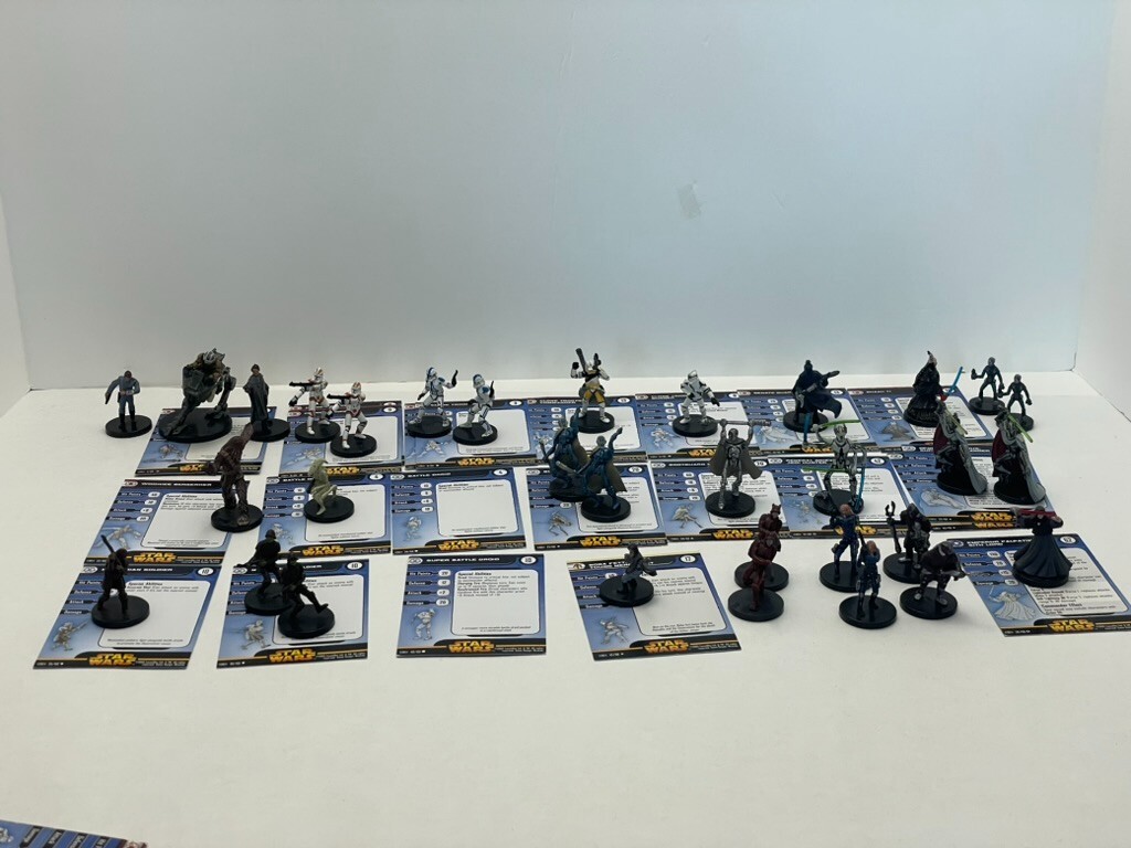 WOTC Star Wars Miniatures Lot of 33 - 2005 Revenge of The Sith RARE ...