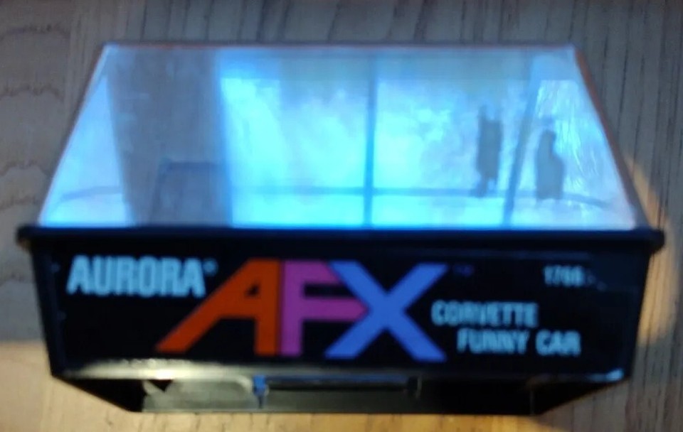 AURORA AFX MODEL MOTORING PIT ROW SPECIAL-RACING SET, ORIGINAL, WITH ...