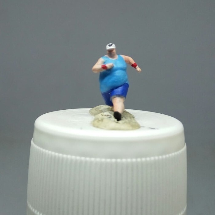 Fat Man Running HO 1:87 miniature figure no preiser | eBay