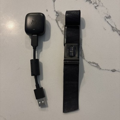 Whoop 4.0 Fitness Tracker Device with One 4.0 SuperKnit Bands, Cord ...