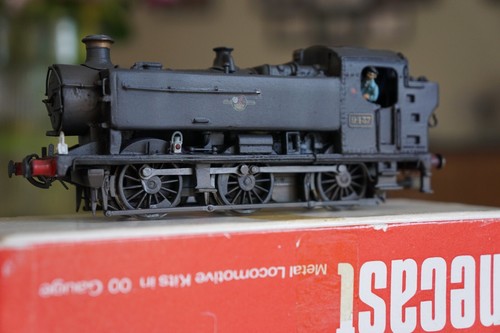Wills Finecast 94xx Pannier Tank locomotive kit Bachmann chassis oo ...