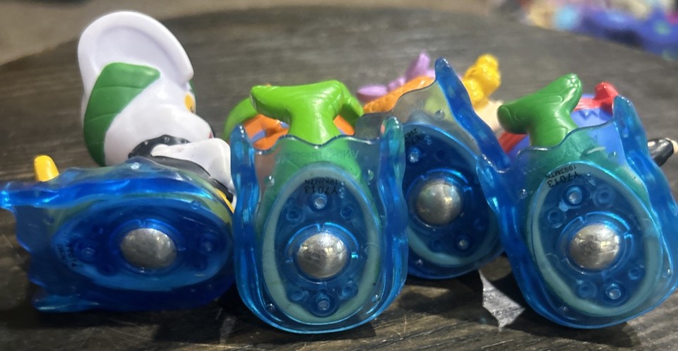 Bubble Guppies Roll N' Go Slider Figure Lot Pirate Toys Deema Puppy Gil ...