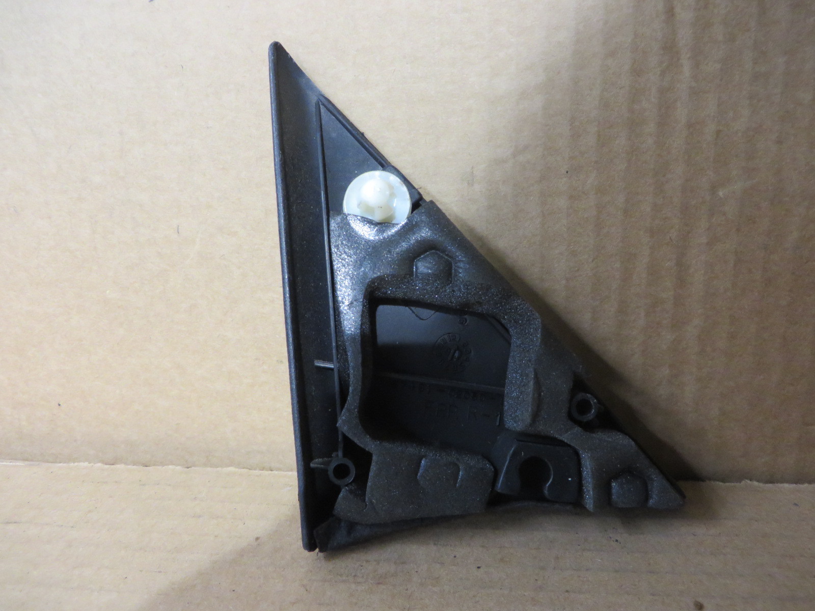 TOYOTA COROLLA 94-97 1994-1997 DOOR PANEL SAIL TRIM PIECE PASSENGER RH ...