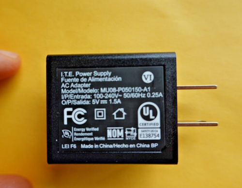 Roku 3600X Streaming Stick HDMI w/ Remote USB Cable AC Adapter D332 for ...