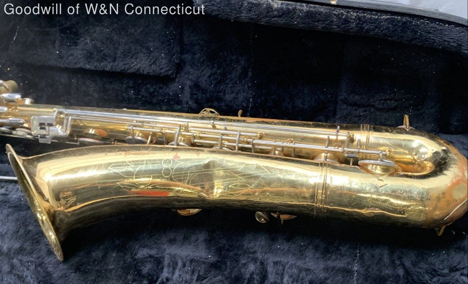 Vintage Baritone Saxophone Lacquer Finish For Parts or Repair w/ Case ...
