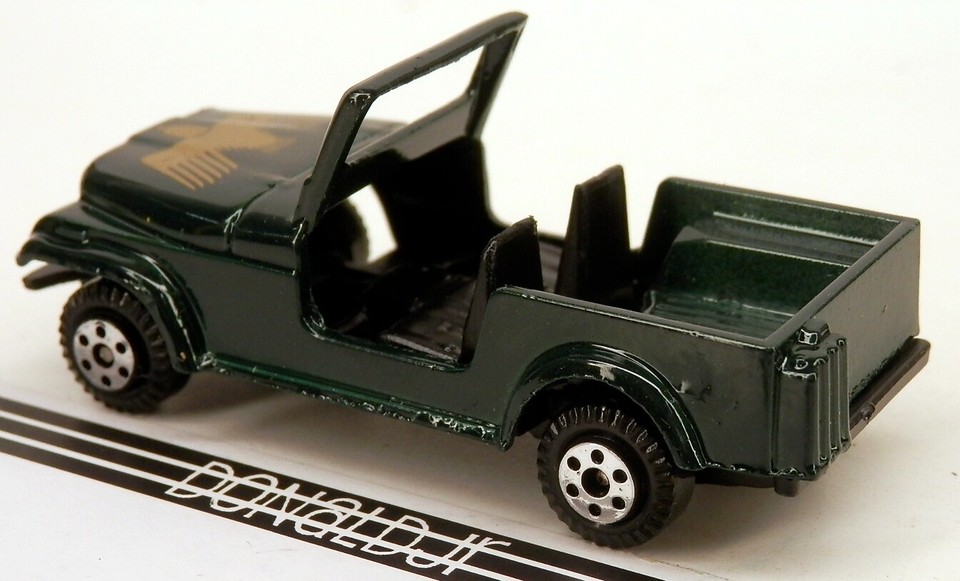 Yatming #814 Jeep CJ-7 (No Top) Dark Green w/Gold Eagle On Hood CJ7 1/ ...