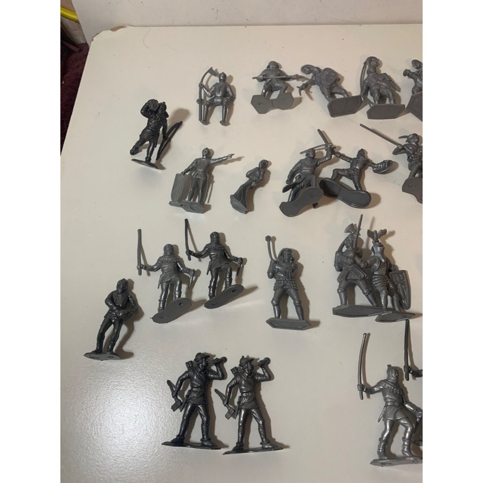 Lot of 50 Medieval Army Men Collection Bundle Silver Gray Plastic Toy ...