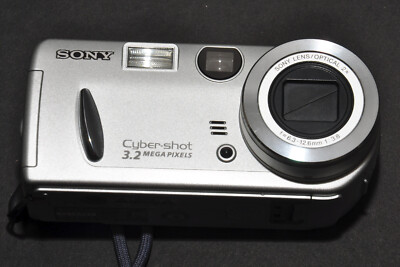Sony Cyber-shot DSC-P52 3.2MP MPEGMOVIE VX Digital Camera; tested ...