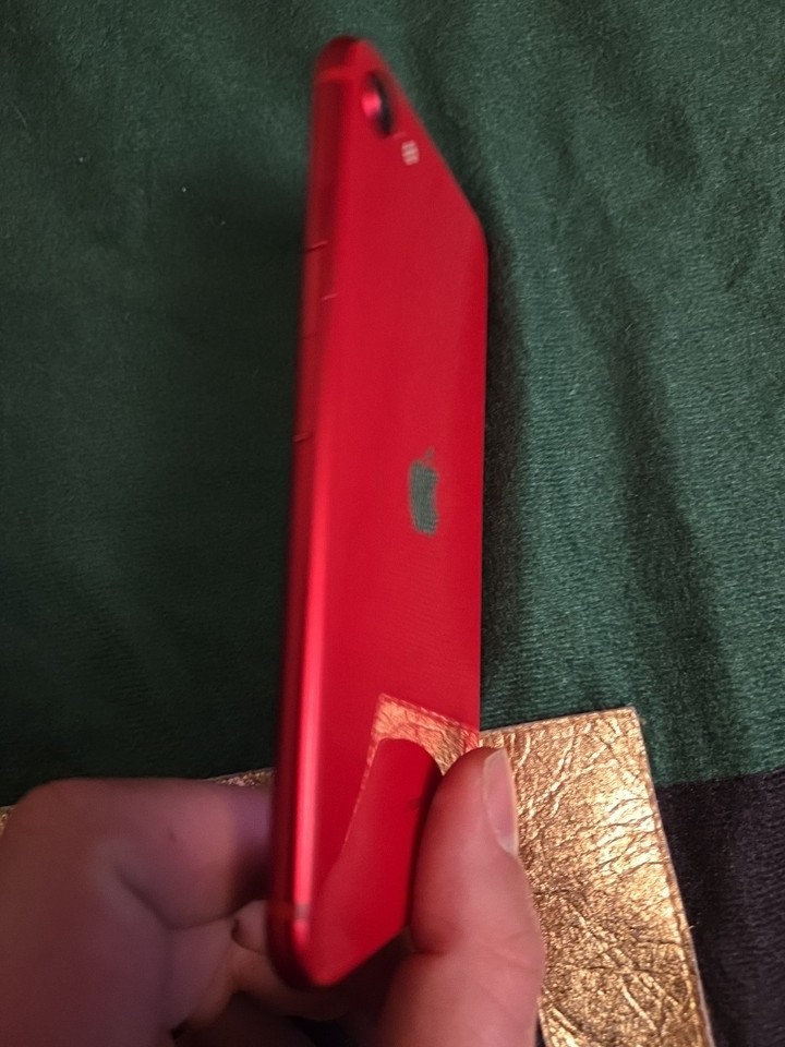 Apple iPhone SE (2nd Generation) - 64 GB - RED Broken Screen Parts Only ...