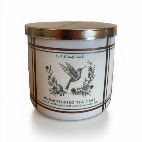 “Hummingbird Tea Cake “3-Wick Candle 25-45 burn hours Bath & Body Works ...