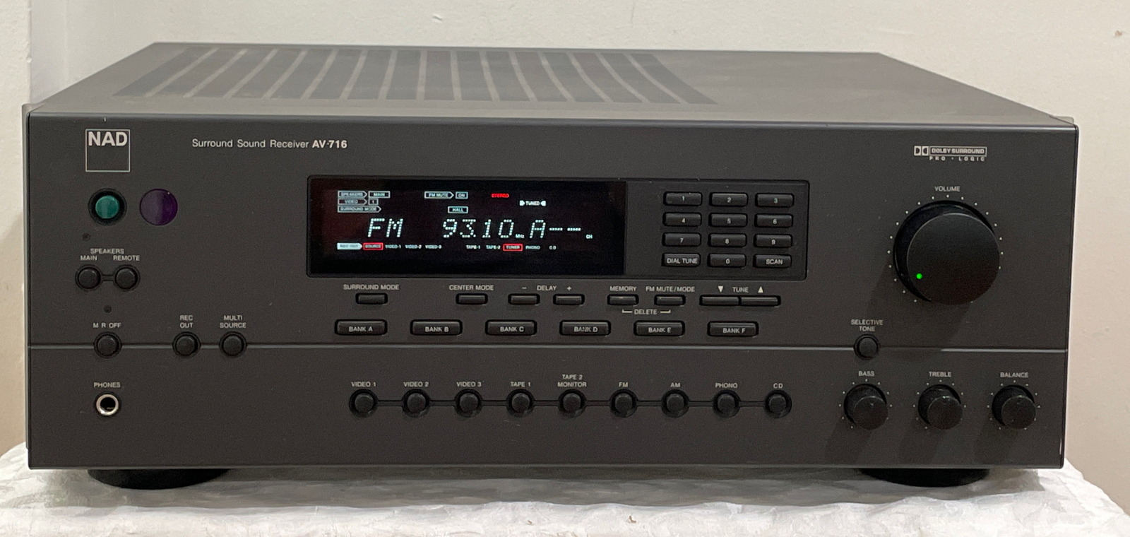 NAD AV-716 RECEIVER. ** PLEASE READ ** | eBay