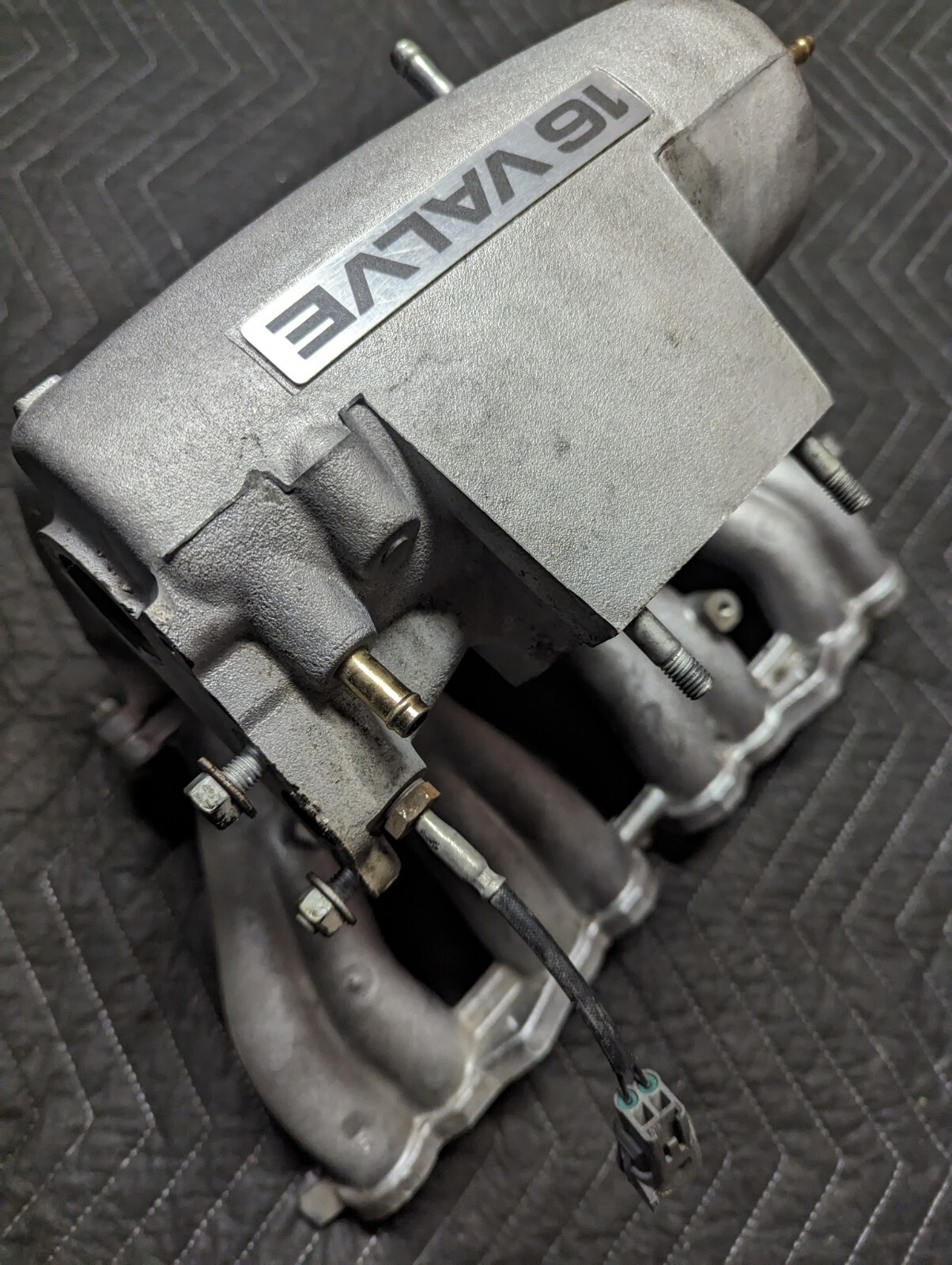 OEM 96-99 Toyota Tacoma 2.4, 2.7, 96-99 4Runner 2.7 96-98 T100 Intake ...