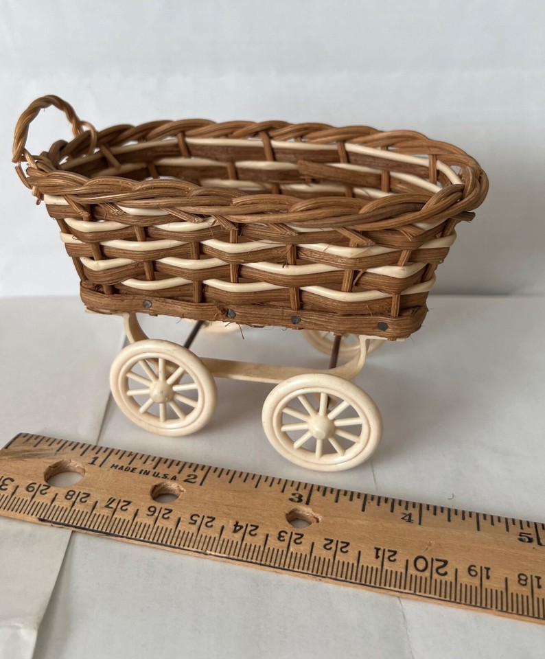 VINTAGE GERMAN WICKER/WOOD ITEMS FOR CACO DOLLS[1] STROLLER [1] PRAM [1 ...