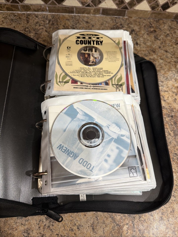 60 Loose CDs In Case Logic Binder Various Genre | eBay