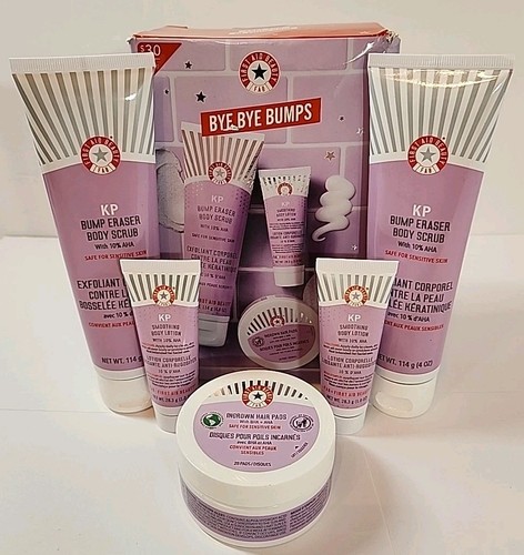 First Aid Beauty Bye Bye Bumps Kit: Bump 2 Body Scrub 2 Smoothing ...