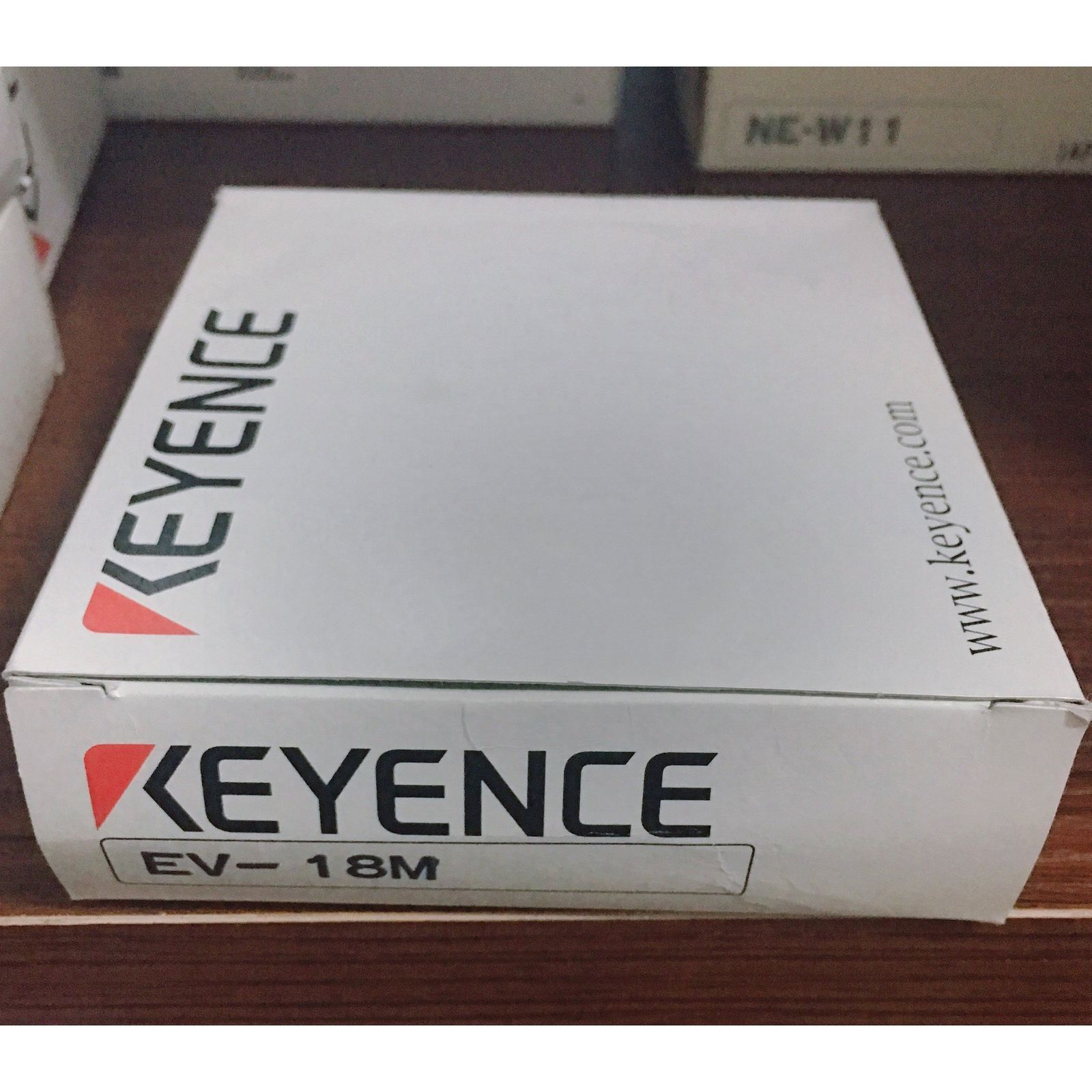 one new keyence EV-18M photoelectric sensor in box Spot stock | eBay
