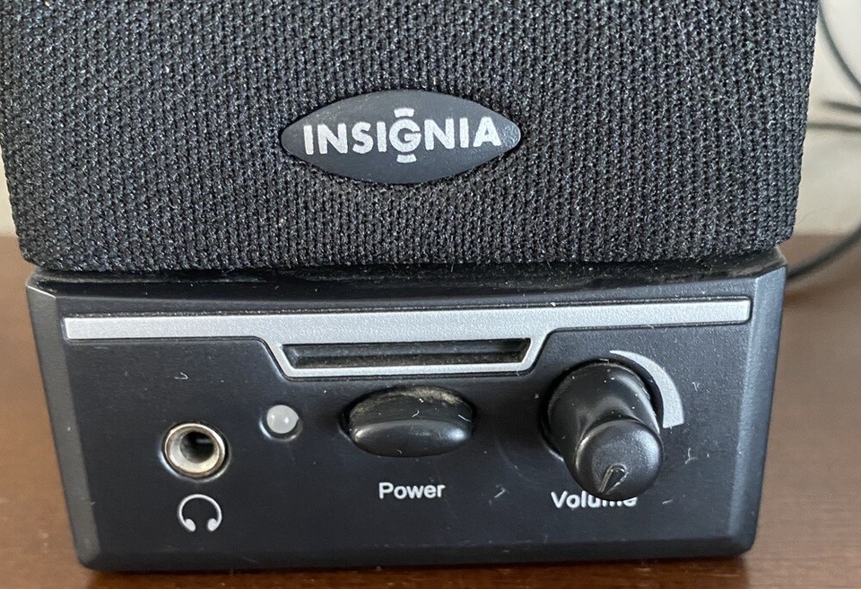 Insignia Computer Speaker System Set Desktop Multimedia Speakers for ...