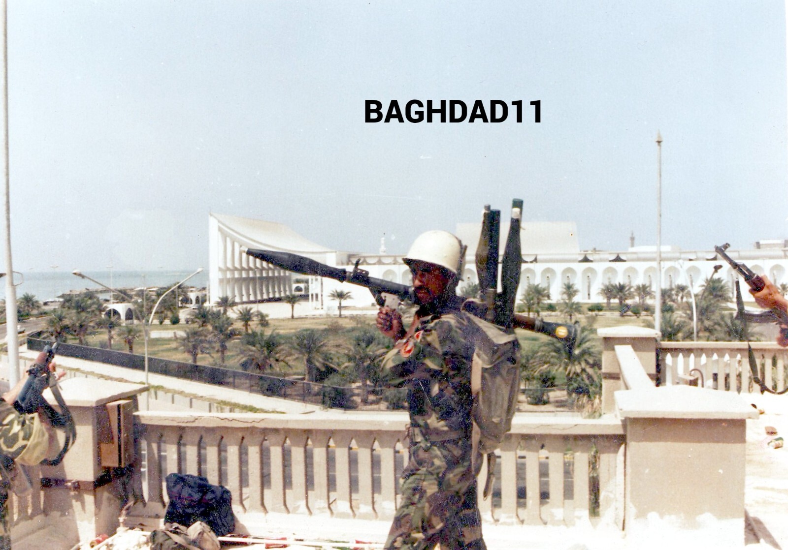 Reprinted photo iraqi soldier Republican Guards during iraqi invasion ...