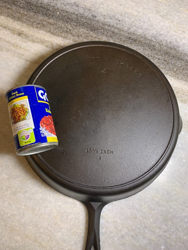 MASSIVE HUGE EXTRA LARGE Cast Iron Fry Pan Skillet #14 15.25" Wagner ...