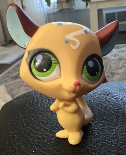Hasbro LPS CHIPMUNK #3003 Authentic Littlest Pet Shop | eBay
