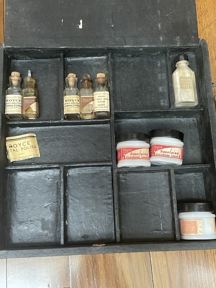 Vintage Abner Royce Company Cleveland Salesman Sample Kit With Bottle ...