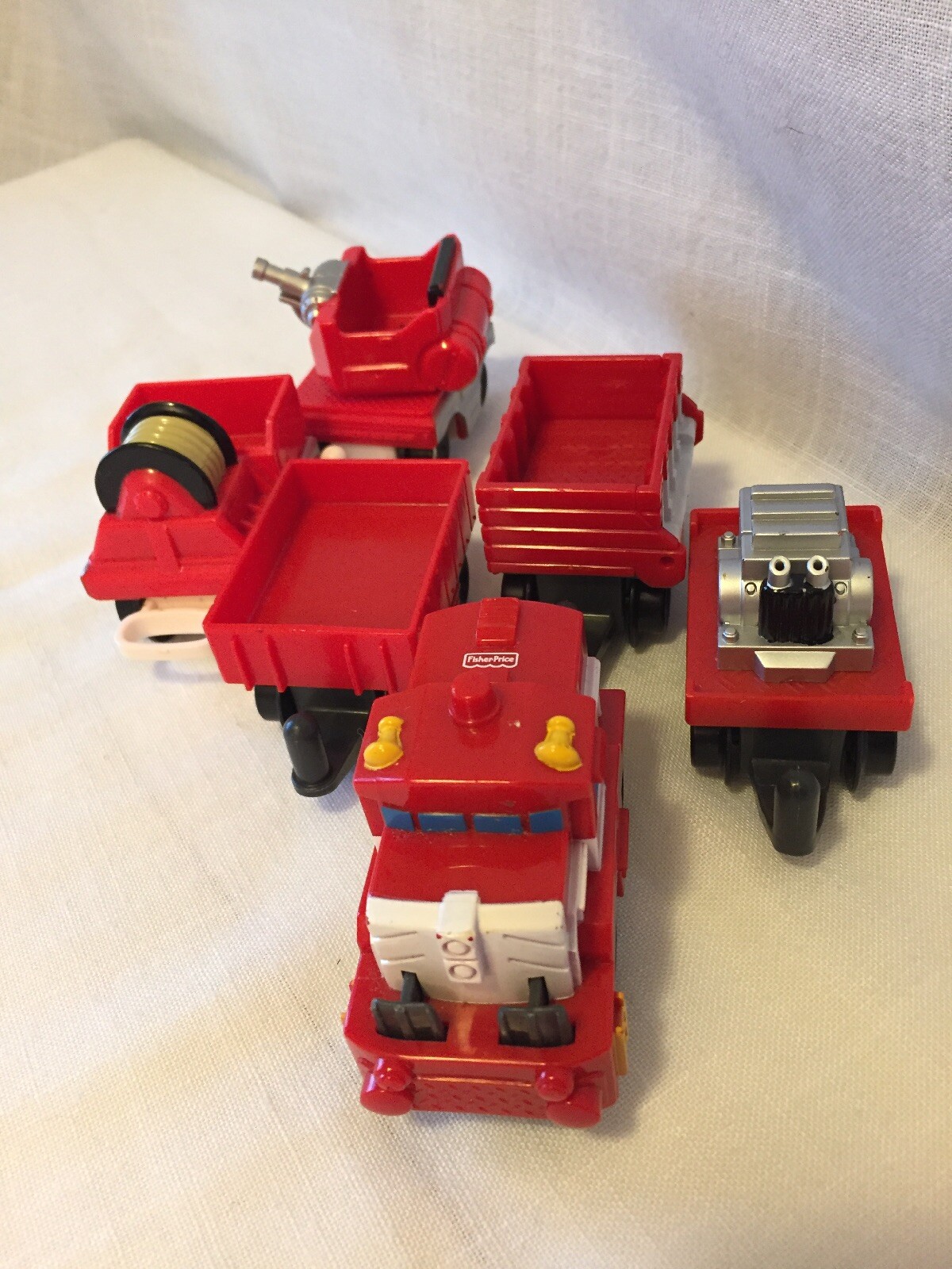 Fisher Price GEOTRAX Train & Cars ~ 1 Engines & 5 Cars Red Fire Cars ...