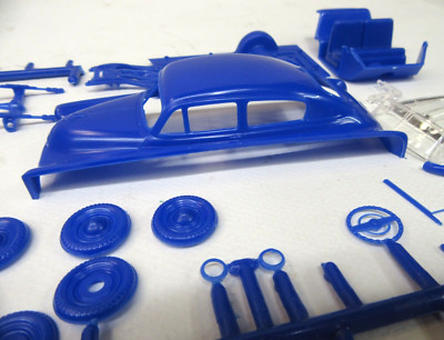 1974 Life-Like 09293 1952 CHEVY FAS-BACK molded in blue model kit 1:32 ...