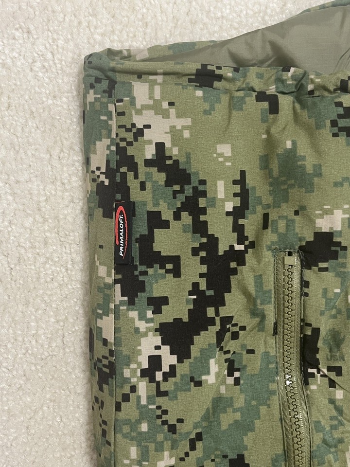 USGI AOR2 Vest Level 7 Primaloft Extreme Cold Weather US Navy by BAF ...