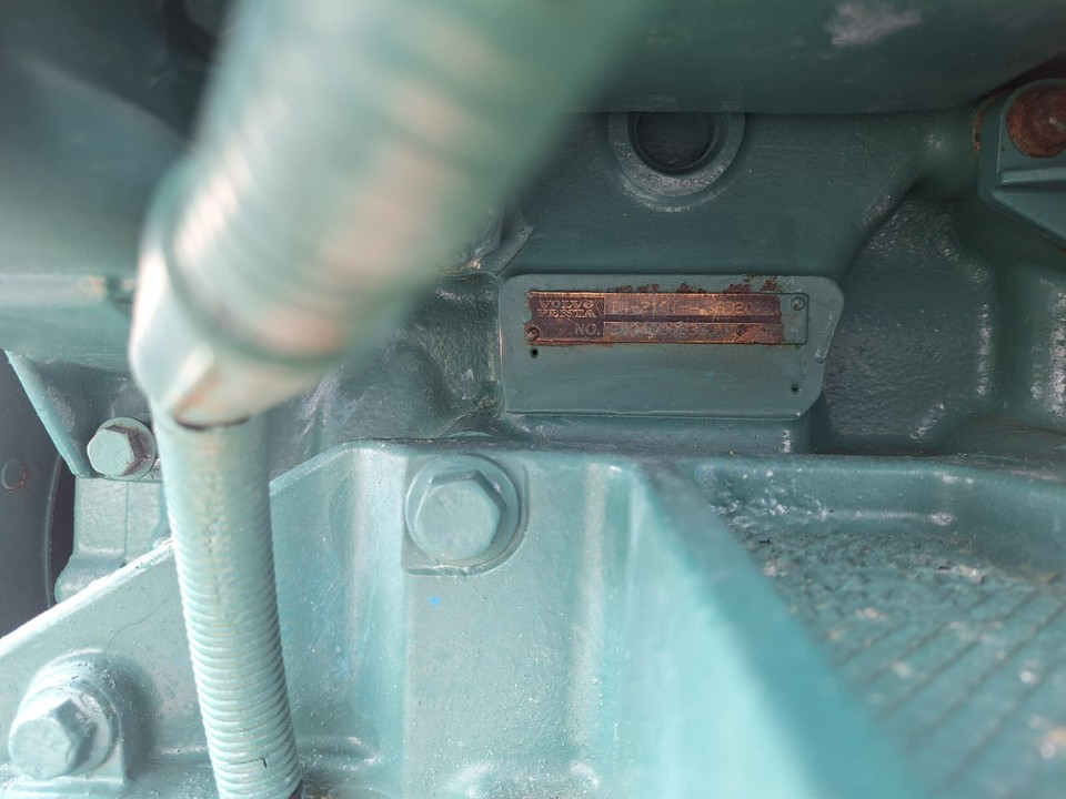 Volvo Penta D4-210, Marine Diesel Engine, With HCU, PCU, Key Switch and ...