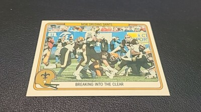 1982 Fleer Football Breaking into the Clear . #33 | eBay