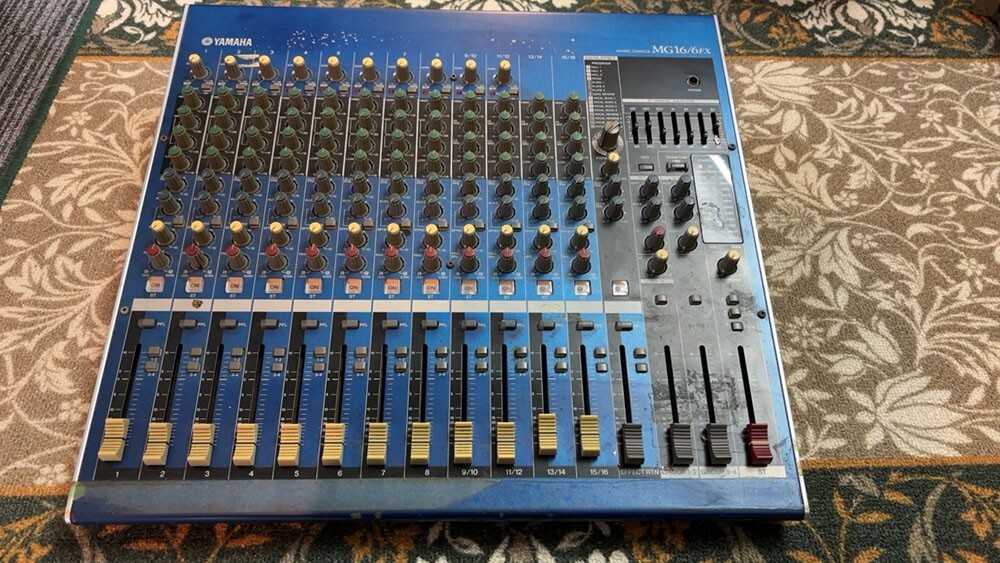 Yamaha MG16/6FX 16 channel Analog console Mixer Audio Equipment | eBay