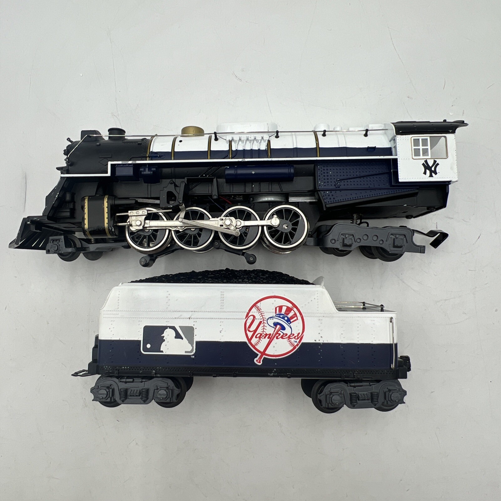 LIONEL O GAUGE 2-8-4 DIECAST NEW YORK YANKEES STEAM LOCOMOTIVE ...