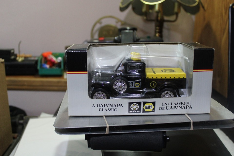 Vintage - UAP/NAPA 70th Anniversary CLASSIC FORD Model A DIE-CAST BANK ...