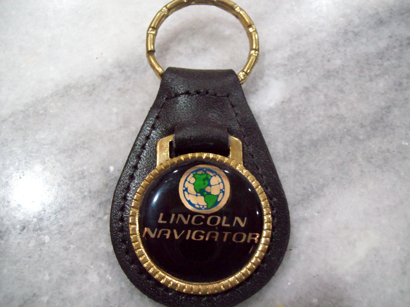 LINCOLN NAVIGATOR KEY CHAIN ....GOLD TONE | eBay